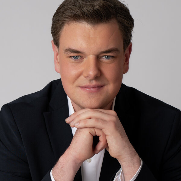 2025 Herald Sun Aria Winner's Interview - James Young - 3MBS Interviews ...
