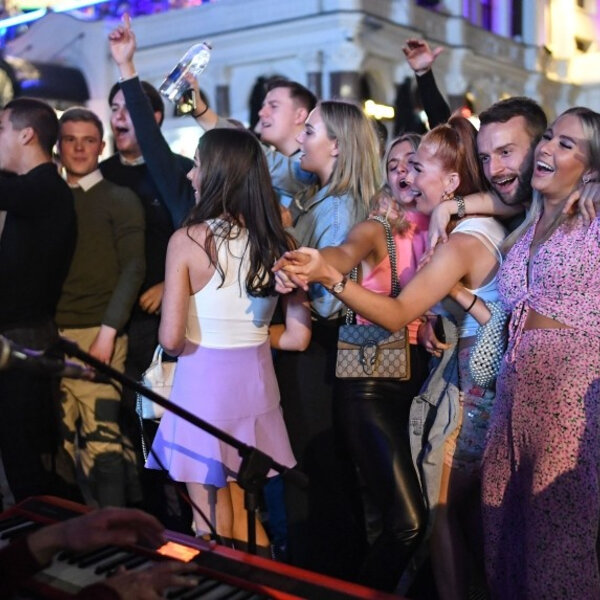 Evan Solomon Show: How do you get young people to follow the COVID-19 ...