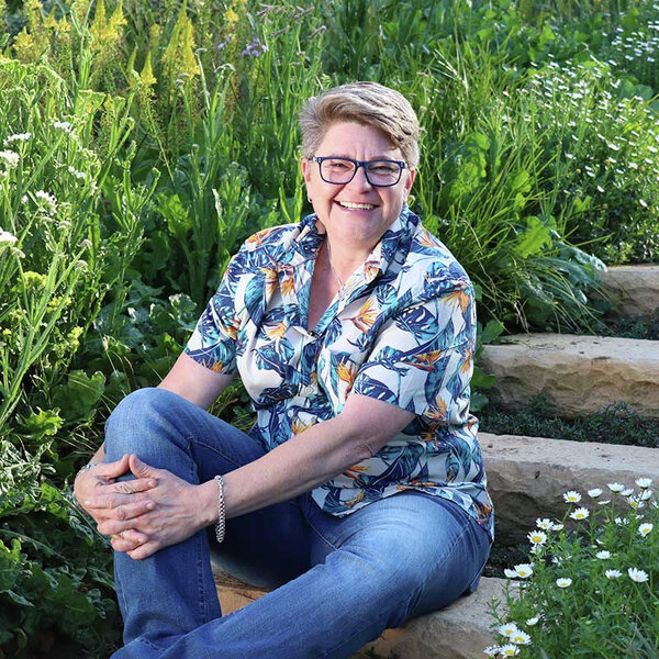 Tuinmaak saam met Tanya 31 Mei 2025 - Brêkfis met Derrich - Omny.fm