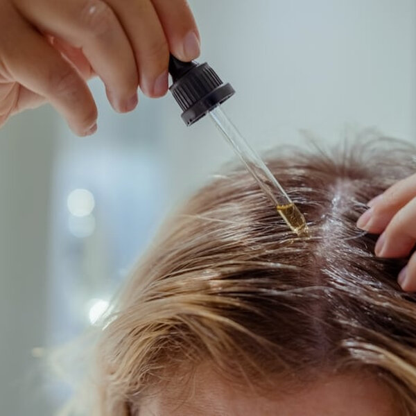 Handling hair loss with Prof. Caitriona Ryan - Brendan O'Connor - Omny.fm