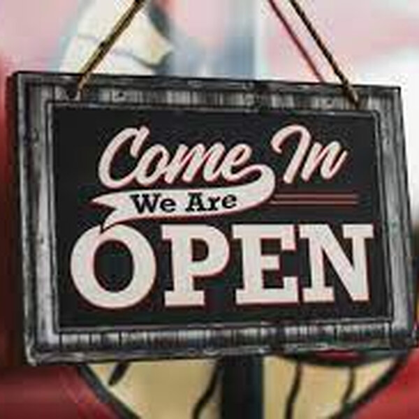 (LISTEN) Here Is What Is Open And Closed On Christmas Eve, Day and ...