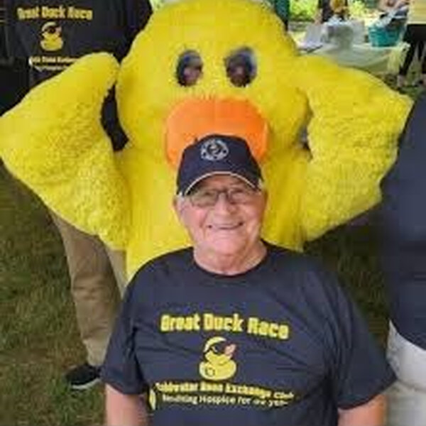 John Rohloff-Jennifer Poe-Carrie Stout-Fluffy-Exchange Club Duck Race 6 ...