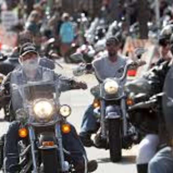 Daytona Bike Week Day 1: Big happy crowd, loud motorcycles - Florida ...
