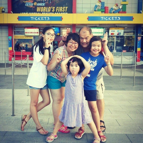 Denise chats with Tung Moo Dean (GOLD 905 listener in Beijing) Part 1 ...