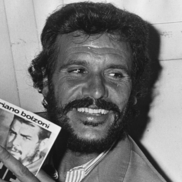 Paco Rabal, el artista sencillo - Grandes Entrevistas - Omny.fm