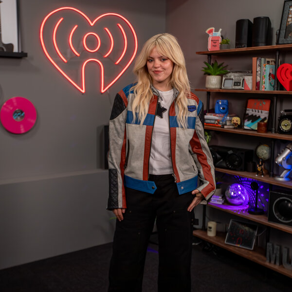 Reneé Rapp on 'Snow Angel', Manifesting, Her First Toronto Visit, Gives ...