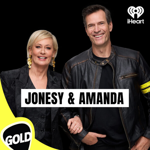 😿 Jonesy Lost His Beloved Cat Rufus Over The Break - Jonesy & Amanda ...