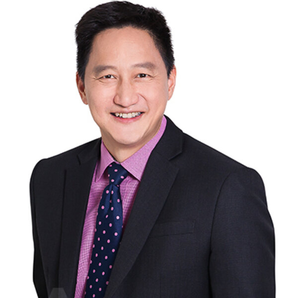 FRIED CHICKEN VS TALKING POINT'S STEVE CHIA (PART 1) - Makan Kakis with ...