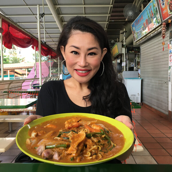 THIS SATAY BEE HOON IS A BUKIT TIMAH FAVOURITE! - Makan Kakis with ...