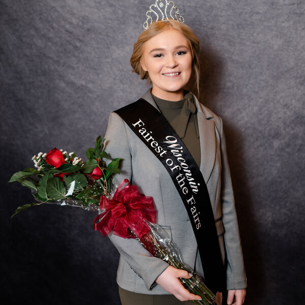 2023 Fairest of The Fairs: Sharlene Swedlund - MID-WEST FARM REPORT ...