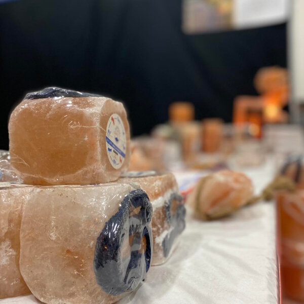 Pink Salt -- 'Miracle' For Livestock - MID-WEST FARM REPORT - MADISON ...