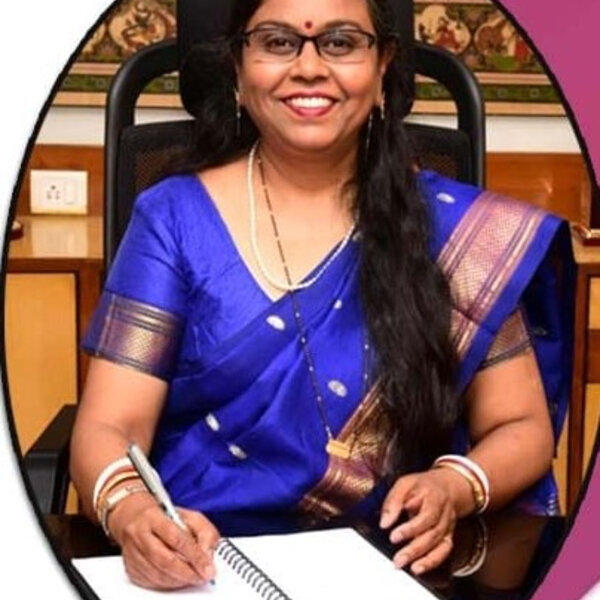 C.G.M State Bank Of India Mrs. Ruma Dey in conversation with RJ Smita ...