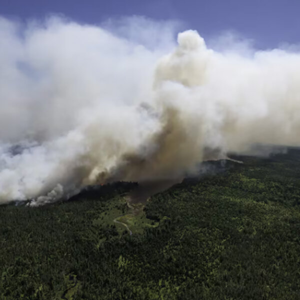 NS Long Lake Fire Update: 'Over 230 homes have been evacuated & there ...