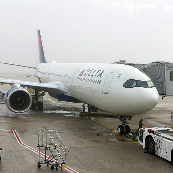 Most on Time Airlines, Safest Jobs From an A.I. Takever and More! - On ...