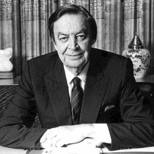 Uit die argief: Anton Rupert - Op en Wakker - Omny.fm