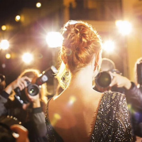 RANDFIGURE: VERBLIND DEUR BEKENDHEID deur Johan van Lill - RSG ...