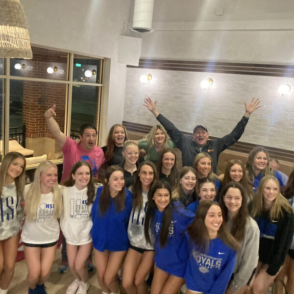 HSE Cheerleaders Want You to Know Who They Are! - Smiley Morning Show ...