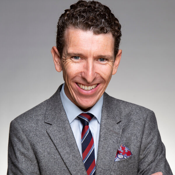 Daniel Ziffer Reporter, ABC News, author ‘A Wunch of Bankers: a year in ...