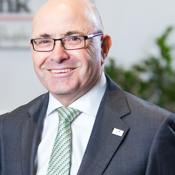 Peter Lock CEO Heritage Bank - Qantas - Omny.fm