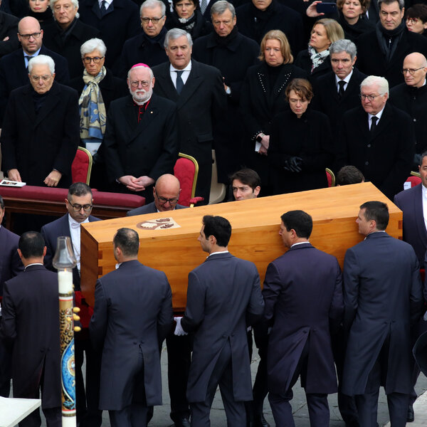 Farewell to Pope Francis (Morning Air) - The Best of the Week - Omny.fm