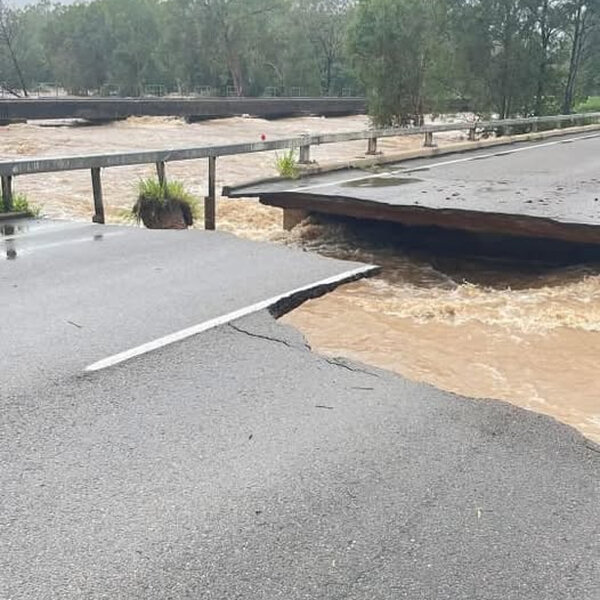 Plans underway for temporary Bruce Highway bridge - The Queensland ...