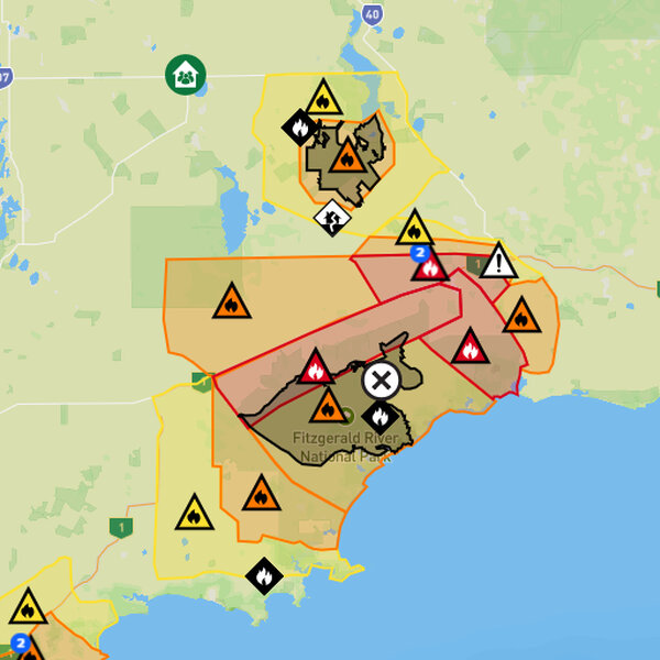 Residents urge to leave now as bushfire wreaks havoc - The Western ...