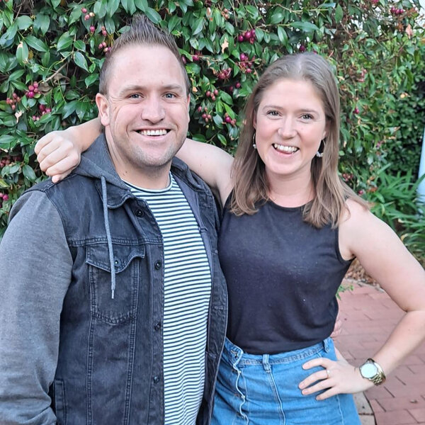 Poppy & Mark Are Singing A VERY Serious Song For Wagga Takes 2 This ...