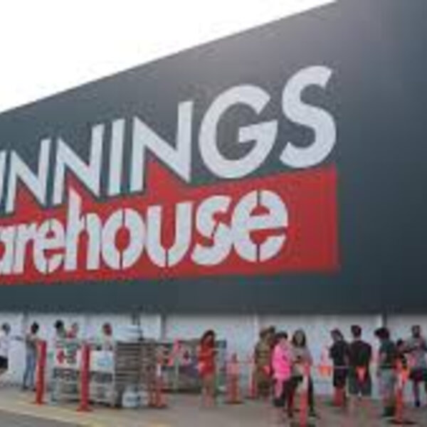Pinky Drinking At Bunnings On A Sunday Morning.... What? - Pinky ...