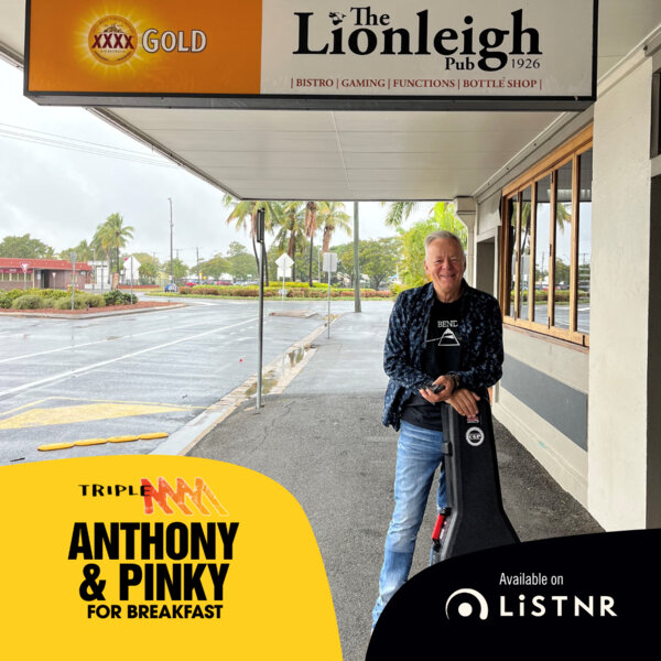 Tommy Emmanuel C.G.P popped in for a yarn - Pinky & Macca for Breakfast ...