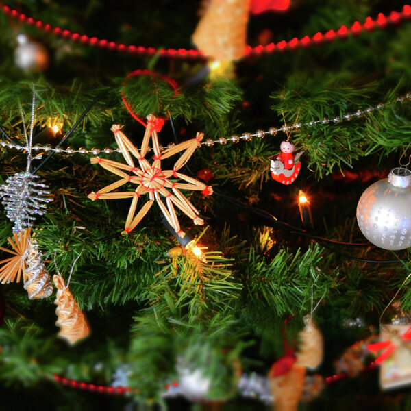 There's a Christmas Version of an Awesome Throwback Song - Virgin Radio ...