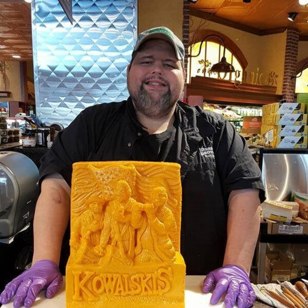 Wisconsin's Professional Cheese Carver: Troy Landwehr - WiscoAg News ...
